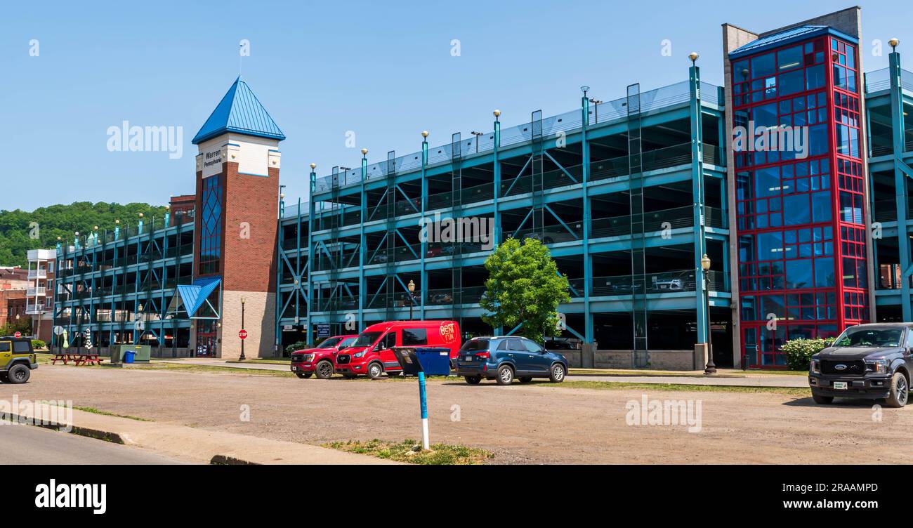 Clark street garage hi-res stock photography and images - Alamy