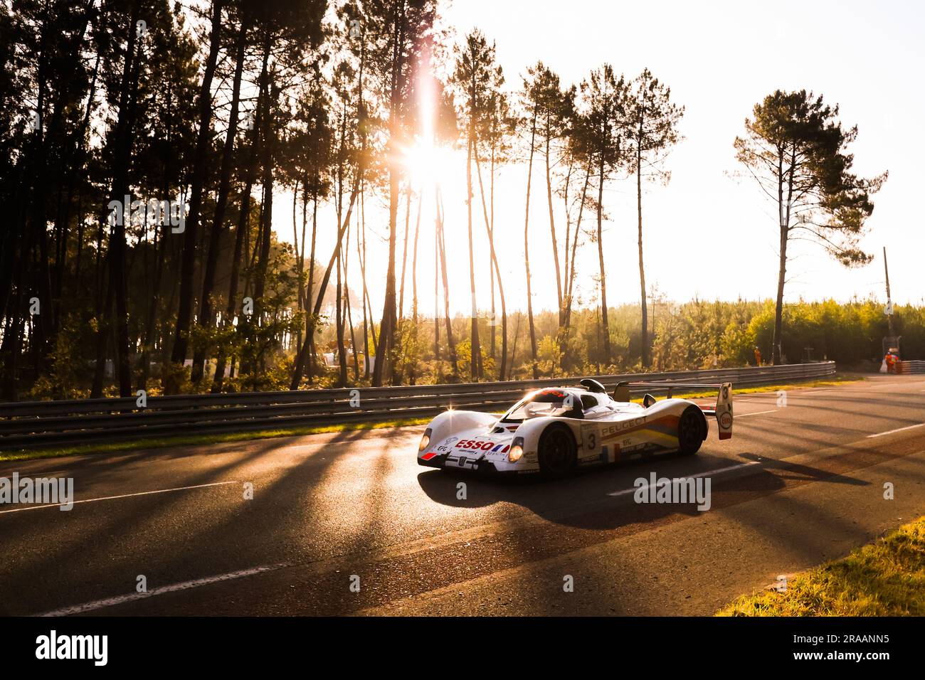 03 MARIS Erik (fra), Peugeot 905 Evo 1 Bis, 1992, action during the Le ...