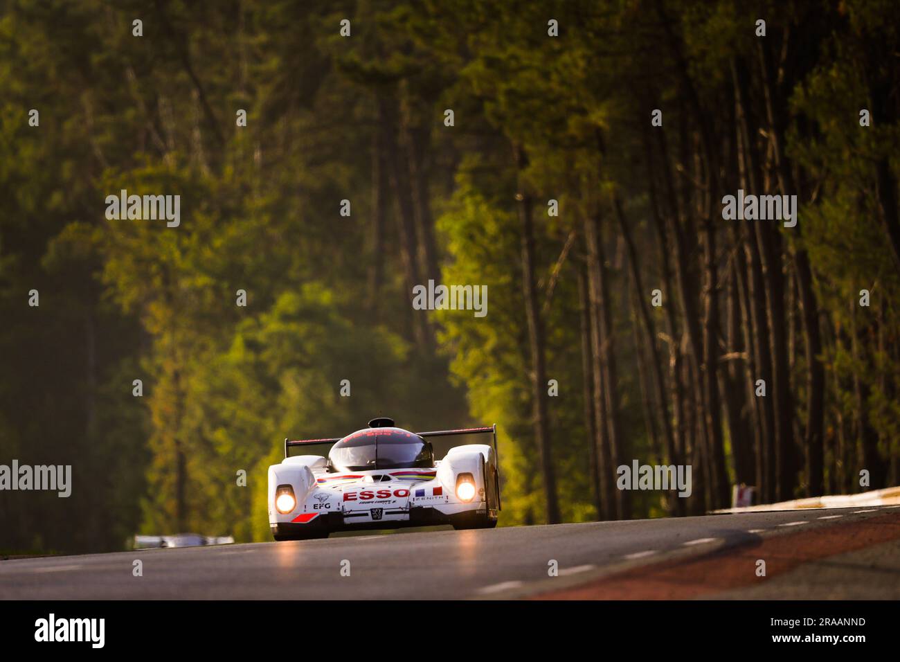 03 MARIS Erik (fra), Peugeot 905 Evo 1 Bis, 1992, action during the Le ...