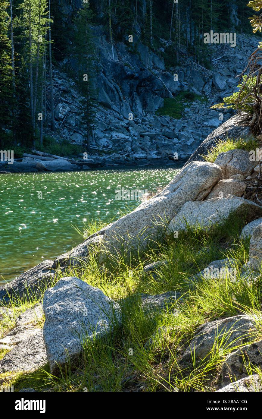 Colchuck Lake below Dragontail Peak in the Stuart Mountains, Cascade ...