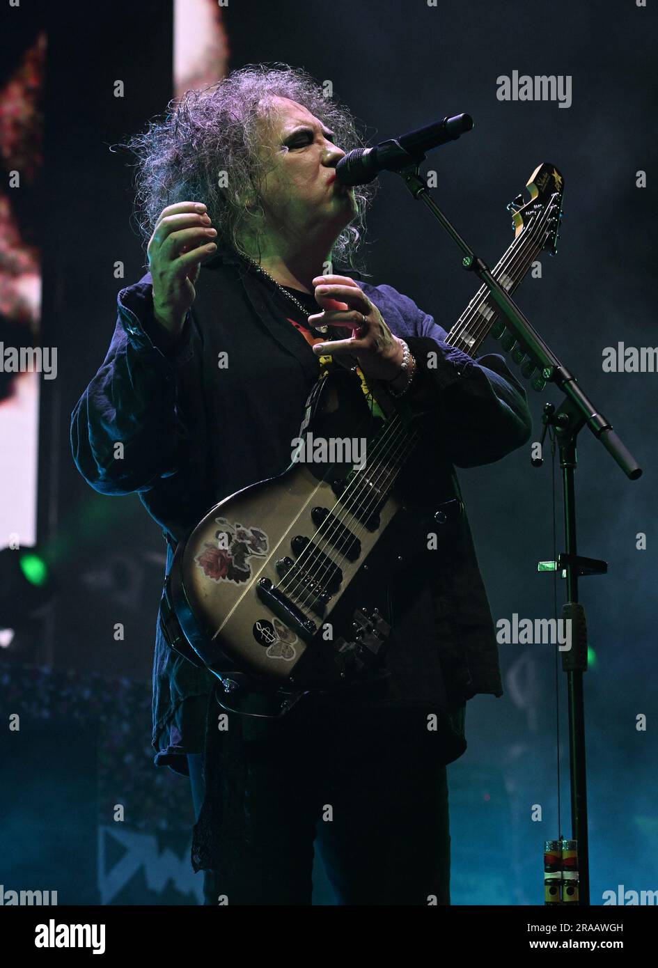 Shows of a lost world tour hi-res stock photography and images - Alamy