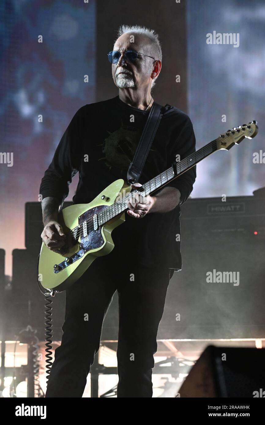 Shows of a lost world tour hi-res stock photography and images - Alamy