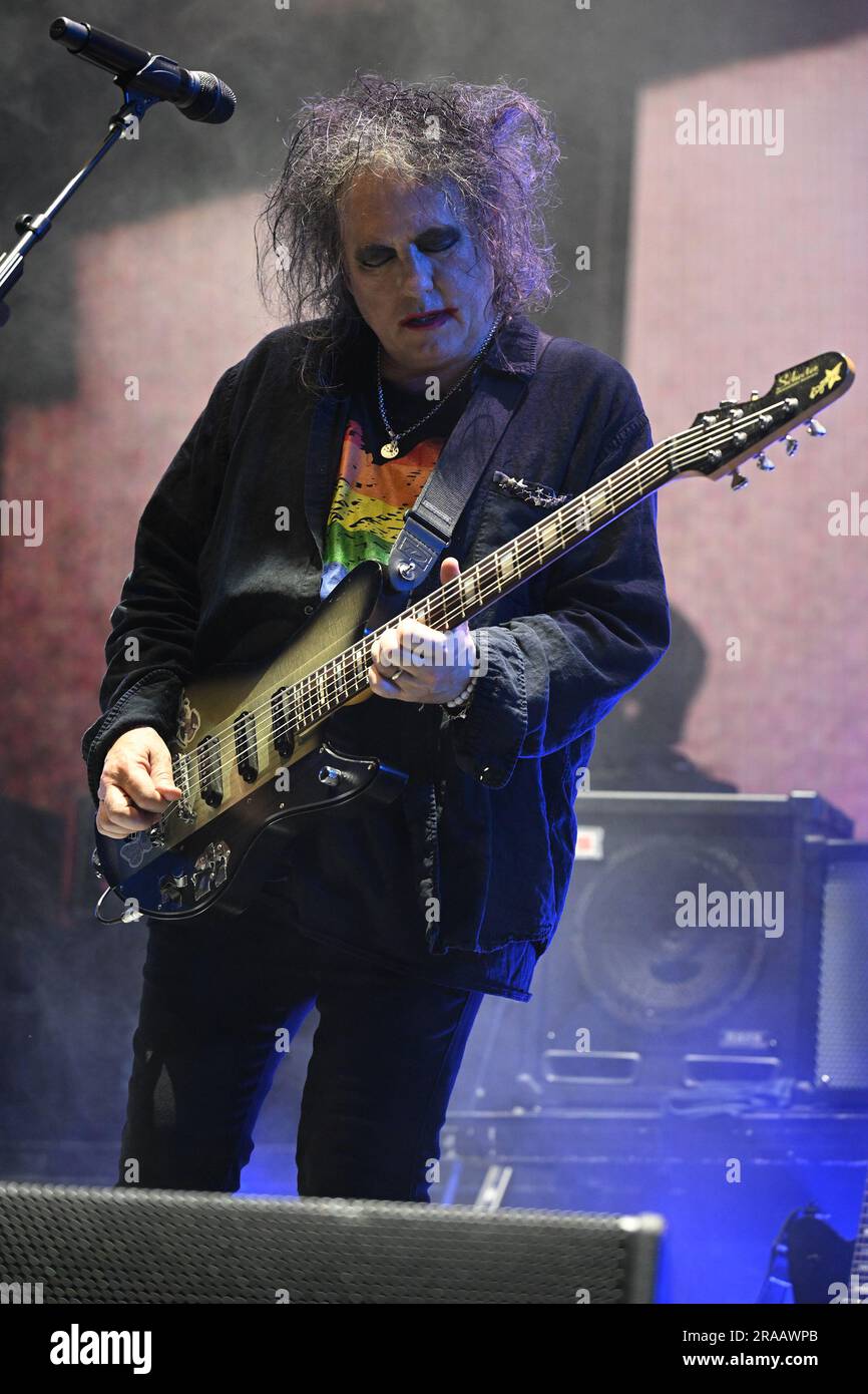 Shows of a lost world tour hi-res stock photography and images - Alamy