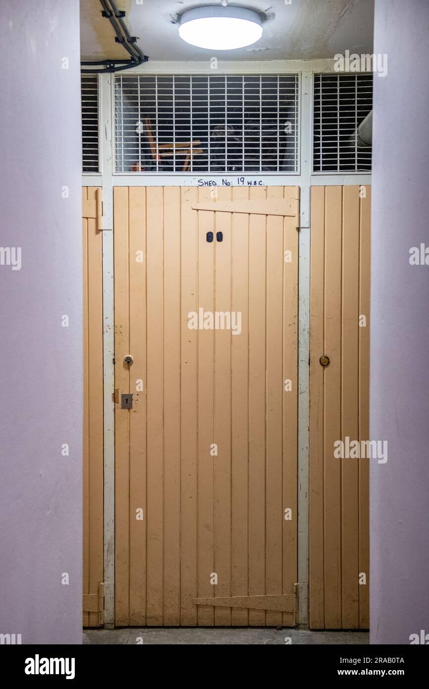 1950s historical new housing hi-res stock photography and images - Alamy