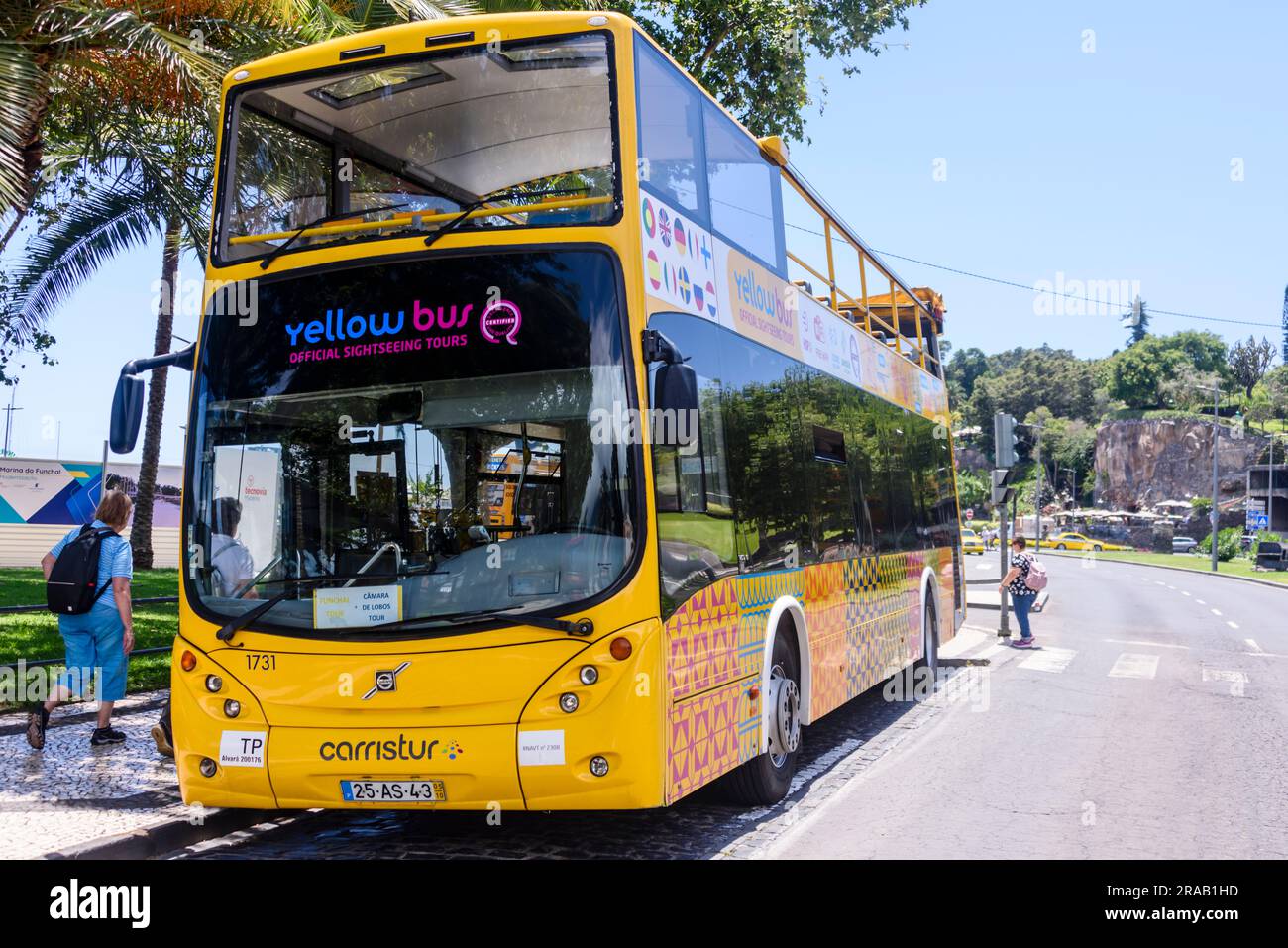 Yellow Bus, official sightseeing tourist tour bus, Funchal, Madeira ...
