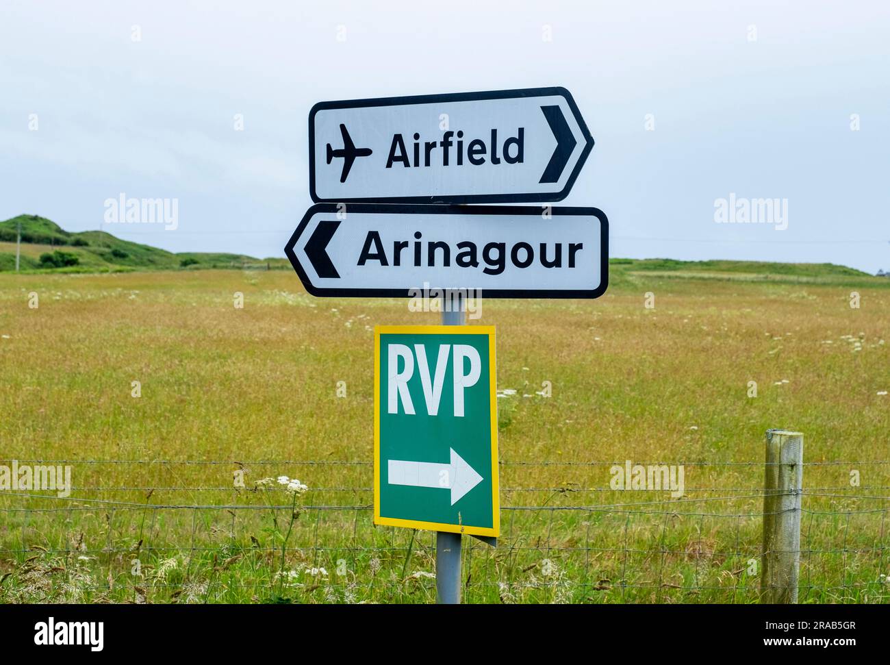Air transport services hi-res stock photography and images - Alamy