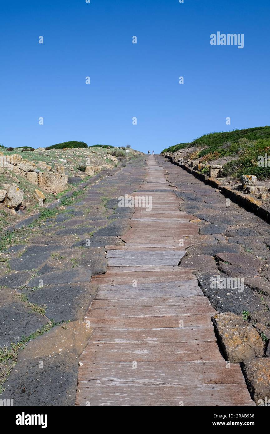 Cardus Maximus road in the Nuragic, Phoenician , Carthaginian and Roman ...