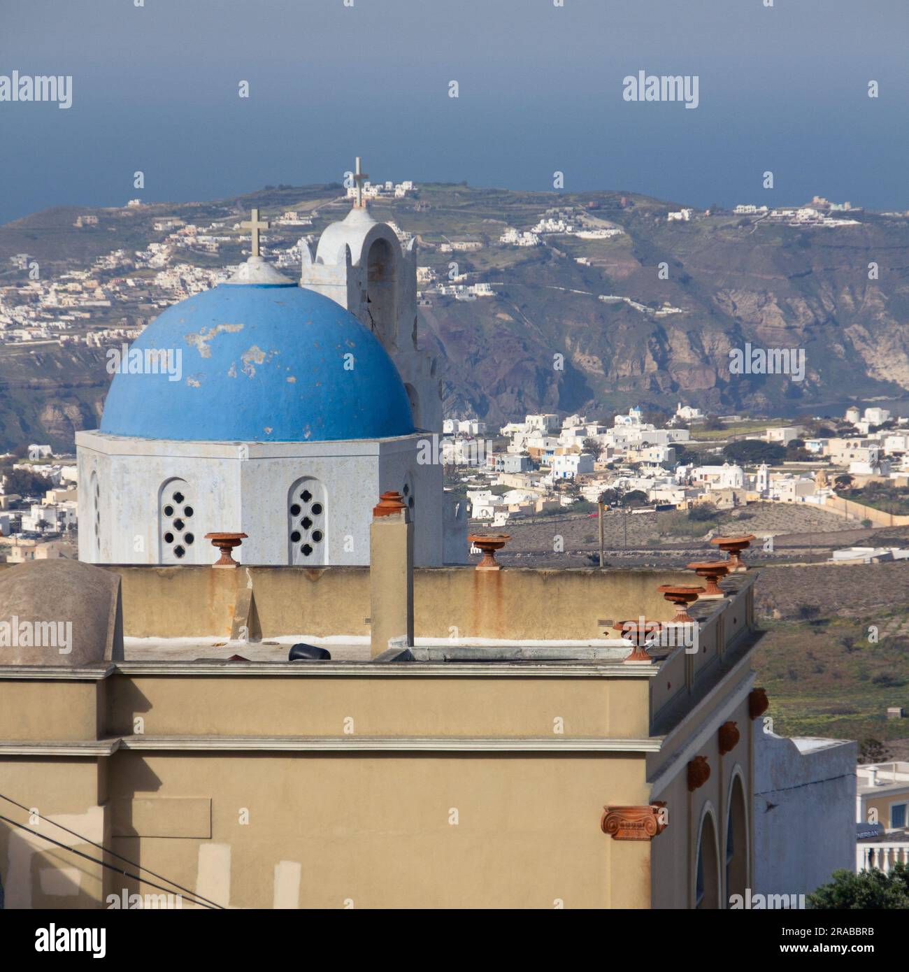 Santorini seilbahn hi-res stock photography and images - Alamy