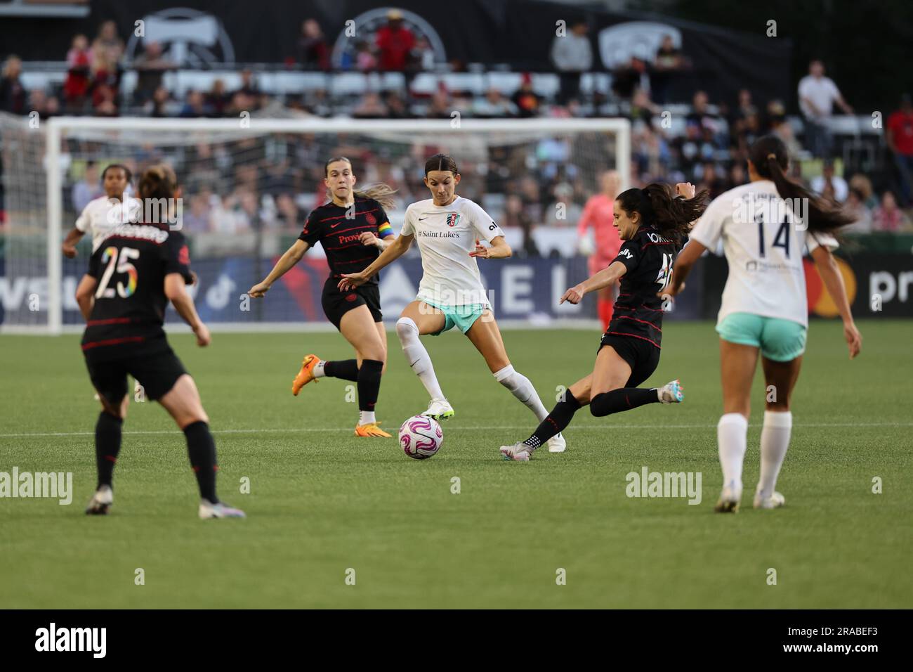 Cece kizer 5 hi-res stock photography and images - Alamy