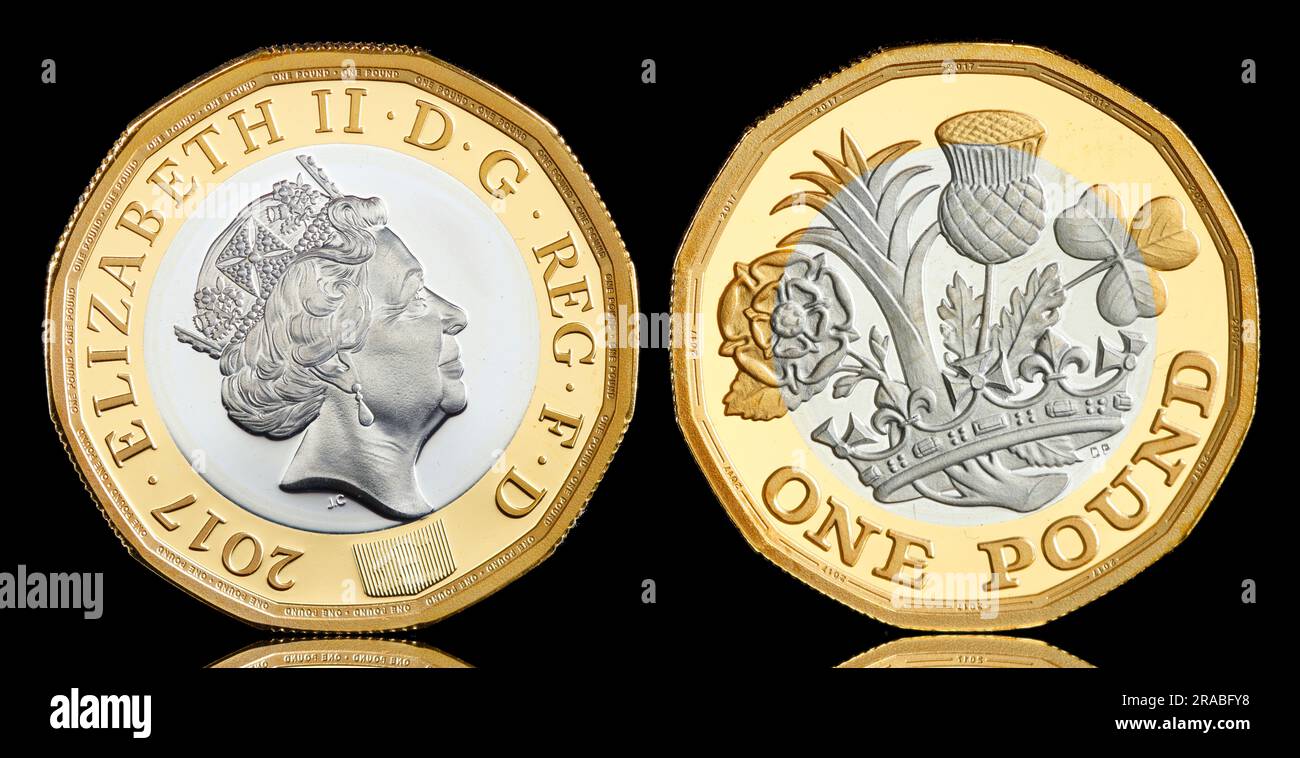 Jody clark effigy of queen elizabeth ii hi-res stock photography and ...