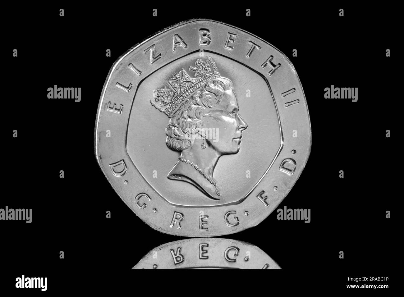 20 pence coin issued in the United Kingdom in 1997. The obverse ...