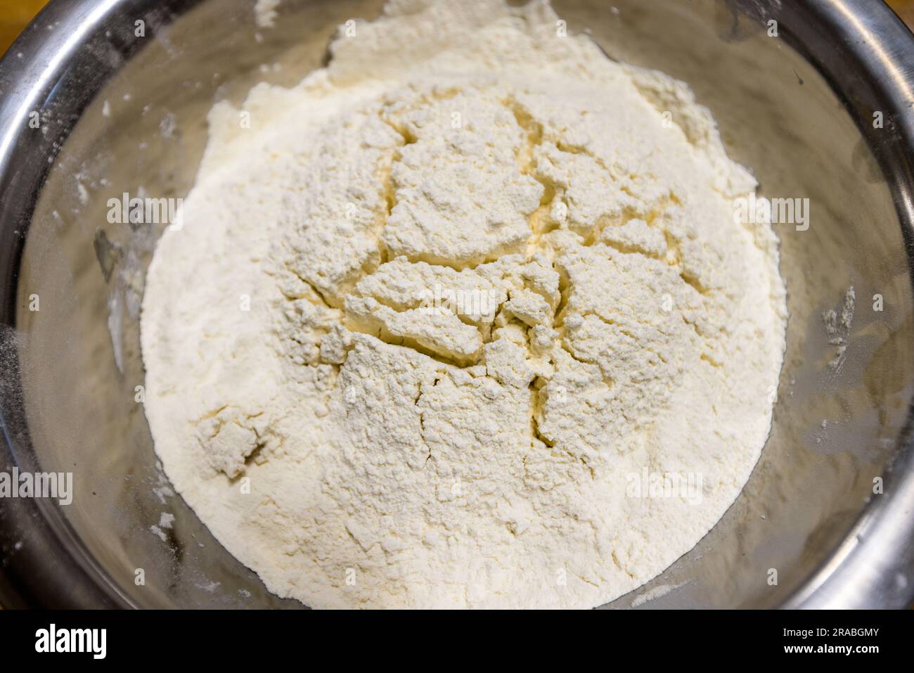 All purpose flour hi-res stock photography and images - Alamy