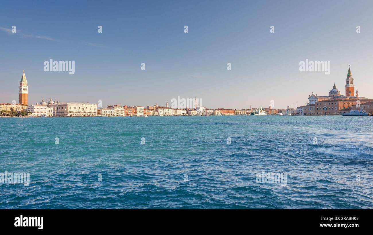 San marco basin hi-res stock photography and images - Alamy