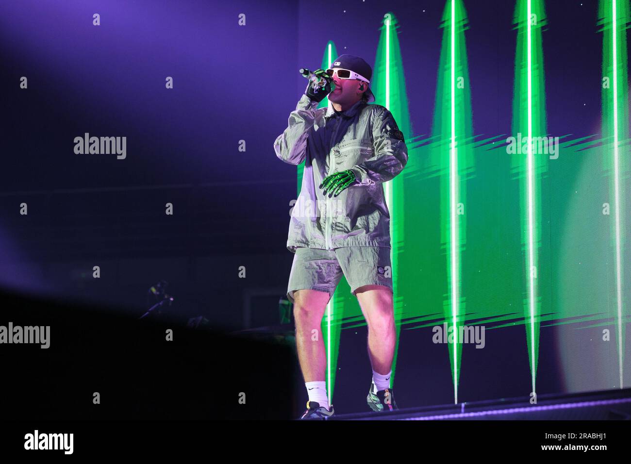 Feid concert hi-res stock photography and images - Alamy