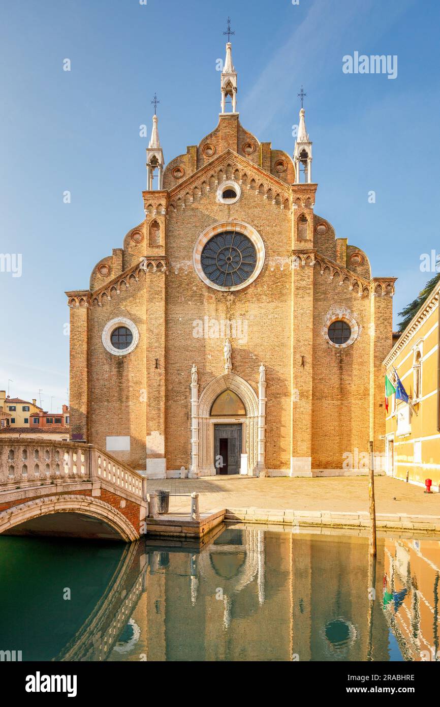 The Basilica di Santa Maria Gloriosa dei Frari, church in Venice, Italy, Europe Stock Photo - Alamy