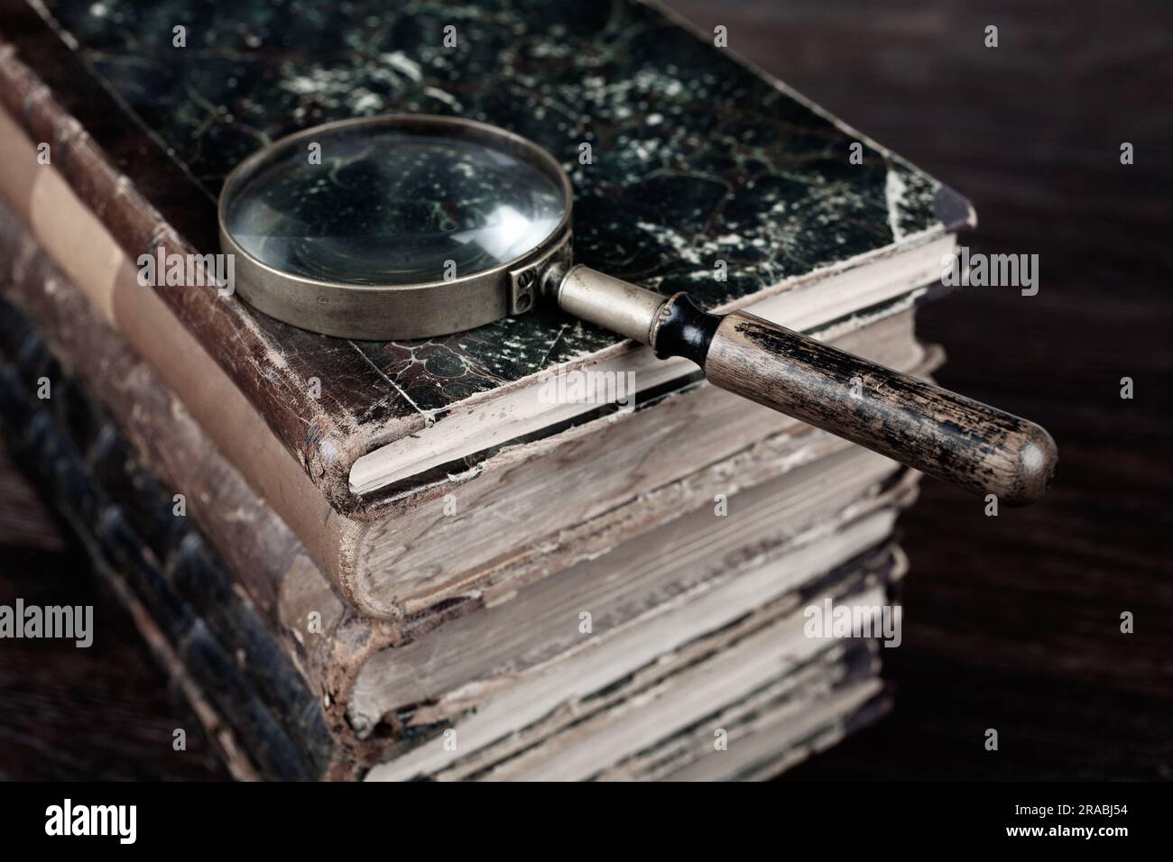 Manuscript magnifying glass hi-res stock photography and images - Alamy