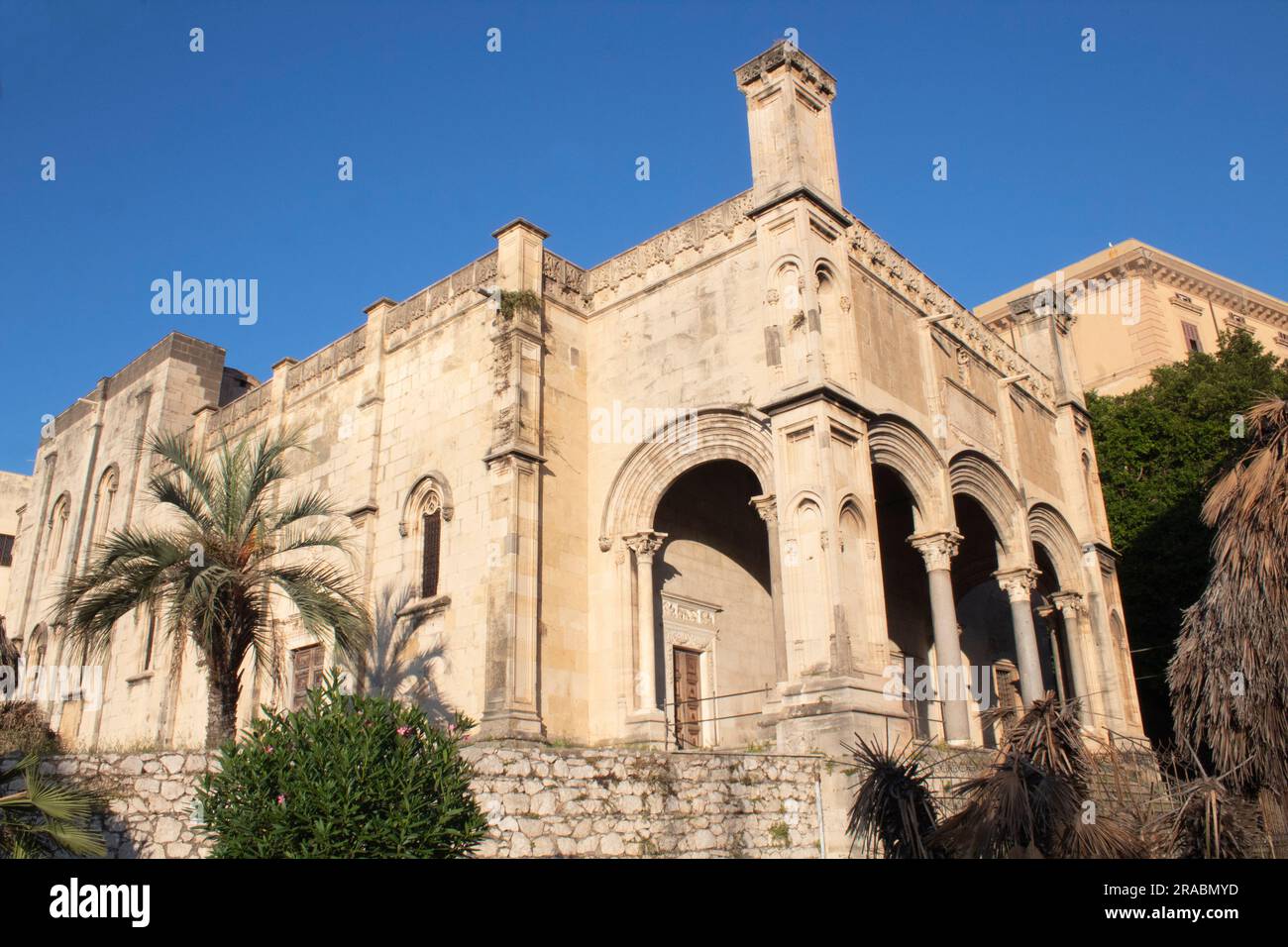Madonna della catena hi-res stock photography and images - Alamy