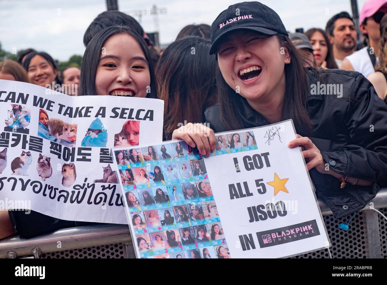 2nd July 2023 London UK BLACKPINK crowd atmosphere at Day Six of ...