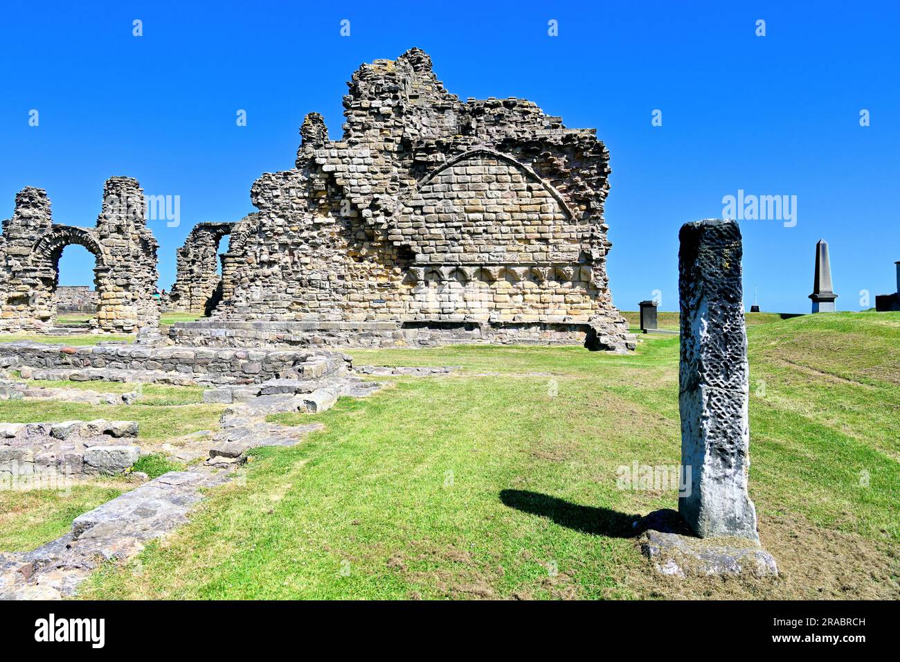 Tynemouth Priory and the chapter house within the castle with a deep ...