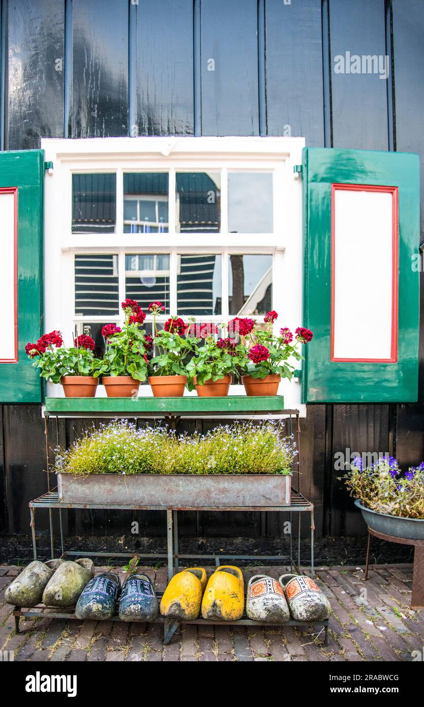 Shoes marker hi-res stock photography and images - Alamy