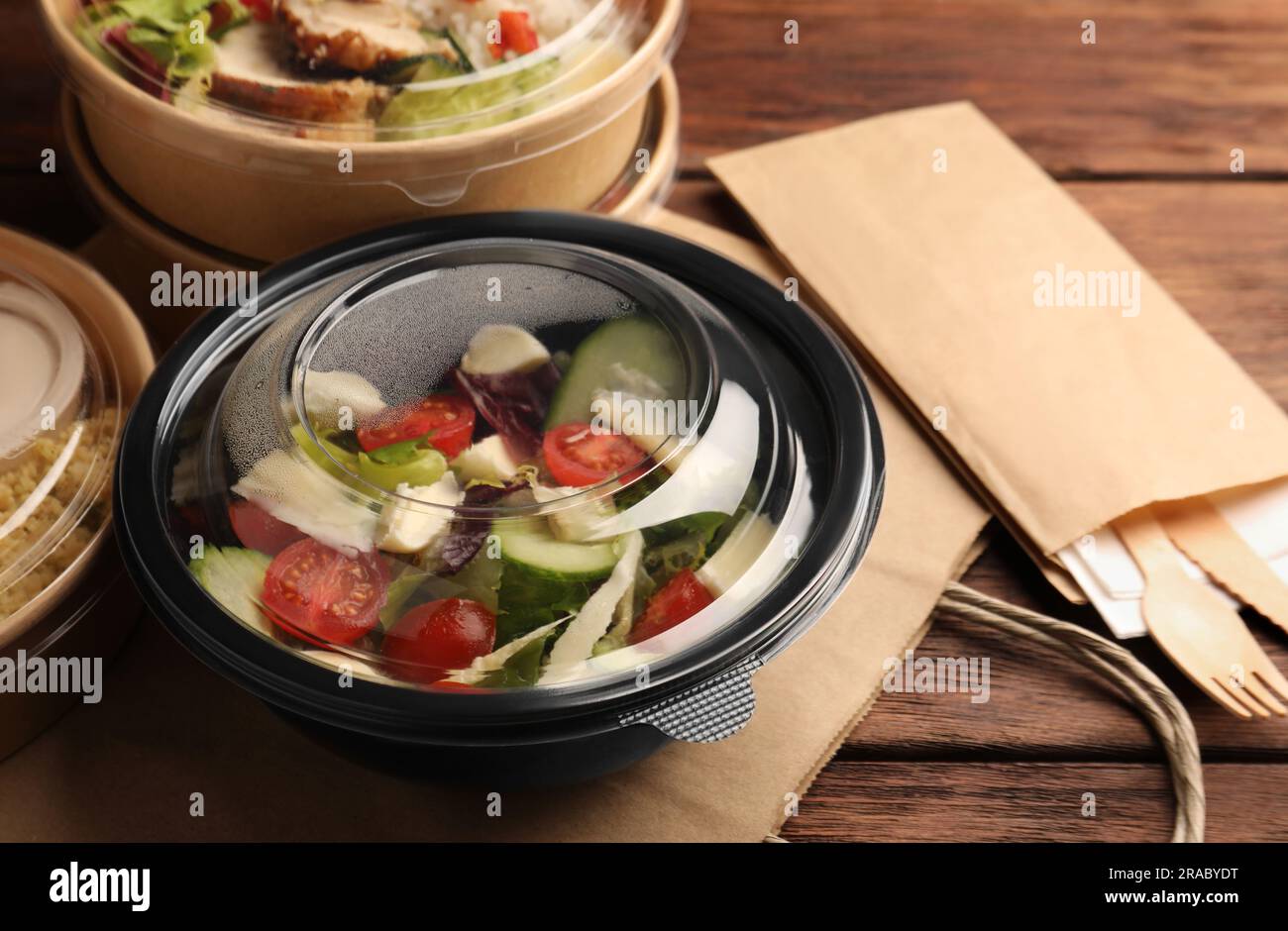 Food service containers hi-res stock photography and images - Alamy