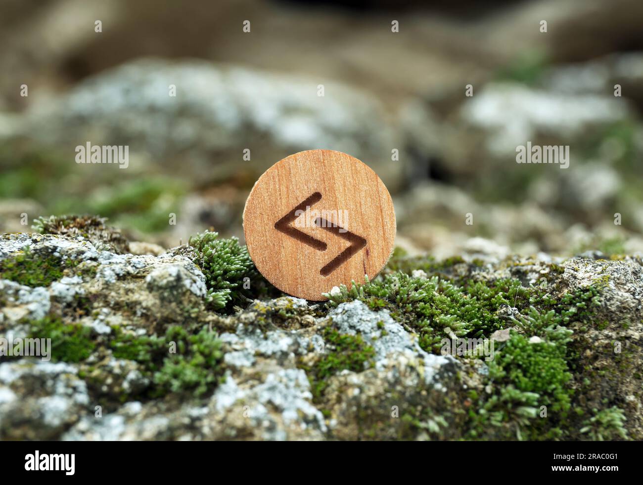 Jera rune stone hi-res stock photography and images - Alamy