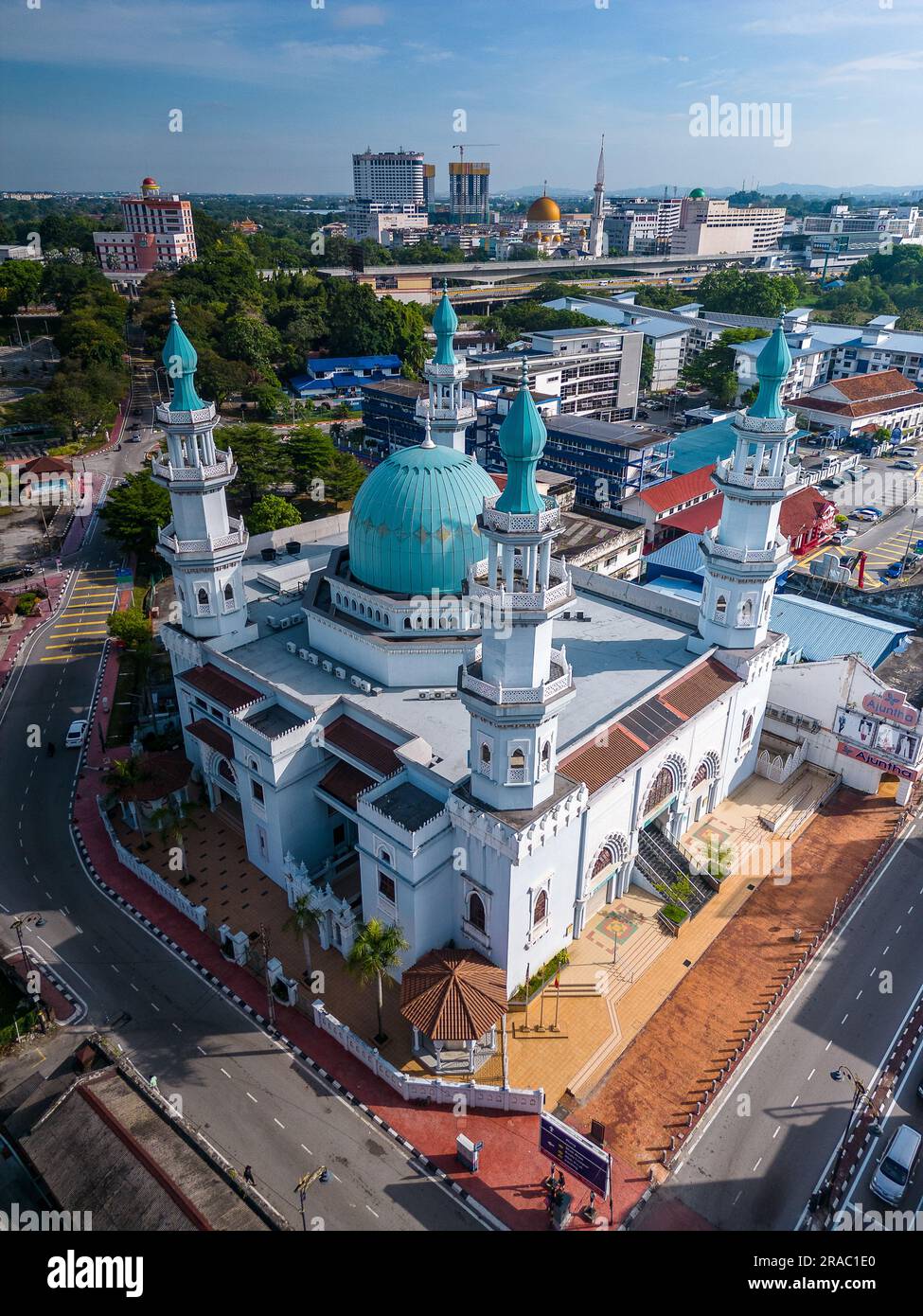 Mosque of Klang city Stock Photo - Alamy