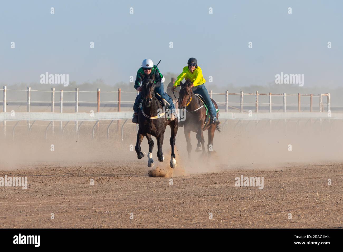 Australia outback horse racing hi-res stock photography and images - Alamy
