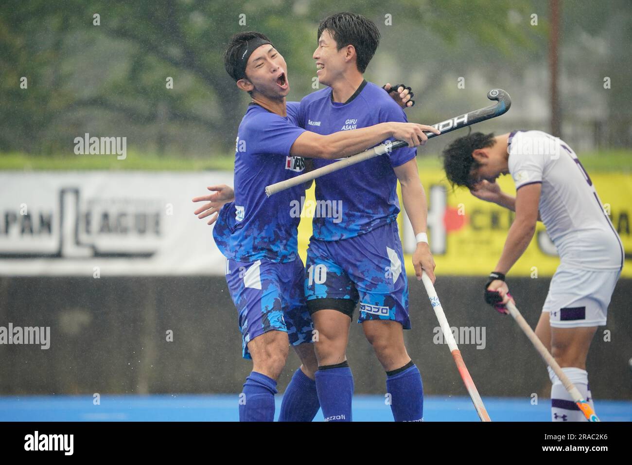 Tokyo, Japan. 1st July, 2023. (L-R) Kosei Kawabe (BLUE DEVILS), Kentaro ...