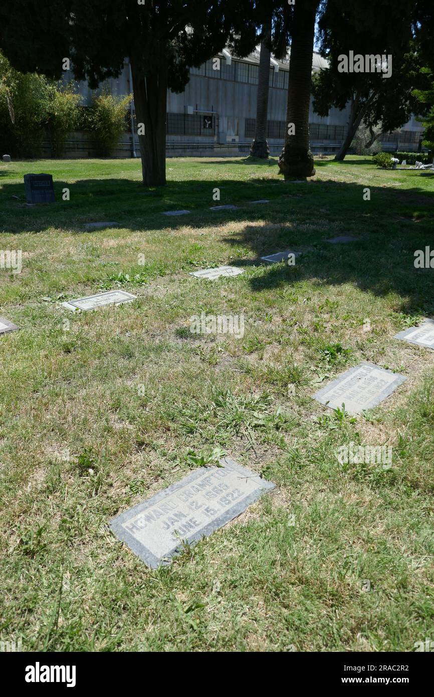 Los Angeles, California, USA 2nd July 2023 Actor Howard Crampton Grave ...
