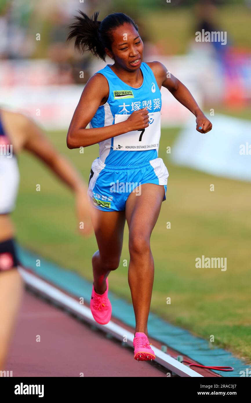 Shibetsu Women's 1500m at Shibetsu City Athletic Stadium, Hokkaido ...