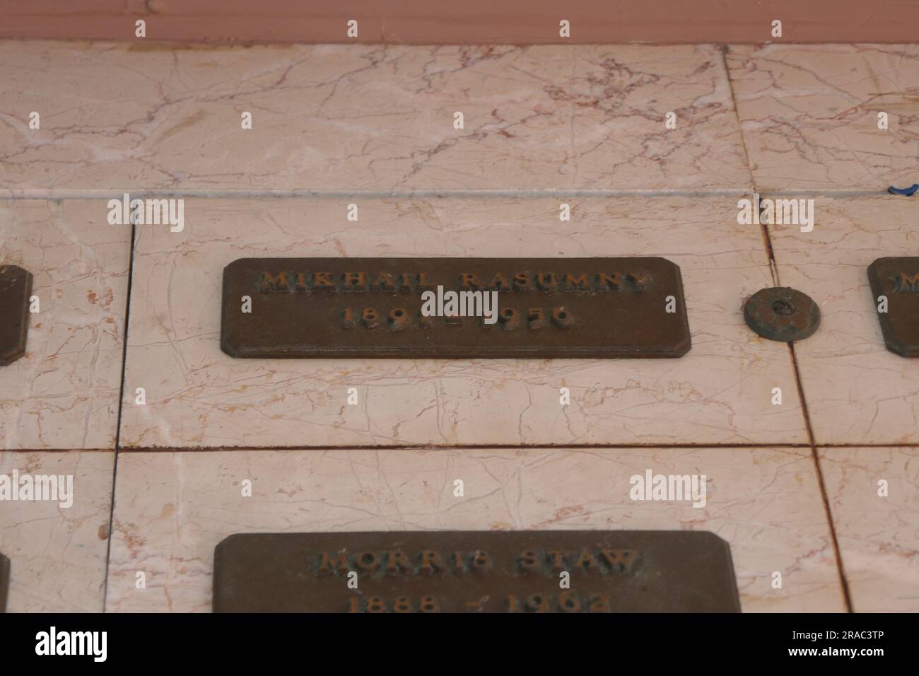 Los Angeles, California, USA 2nd July 2023 Actor Mikhail Rasumny Grave ...