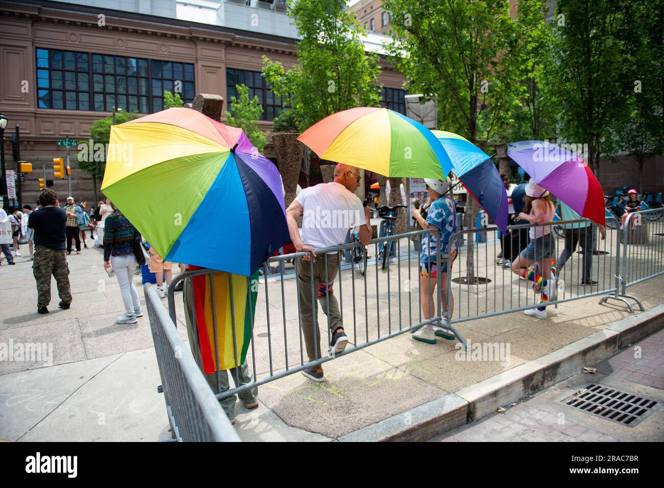 Police erected barricades hi-res stock photography and images - Alamy