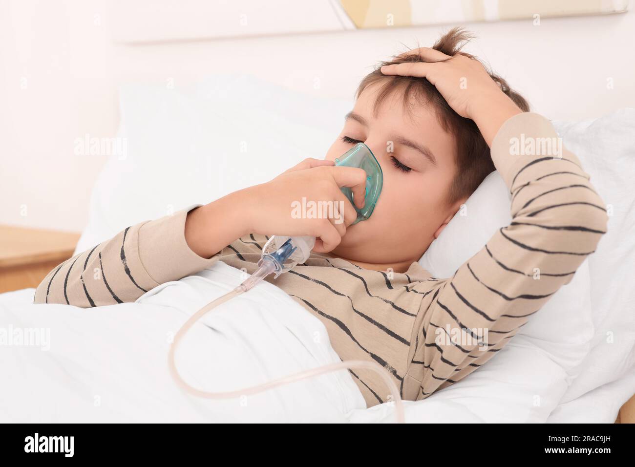 Using compressor nebulizer disease hi-res stock photography and images ...
