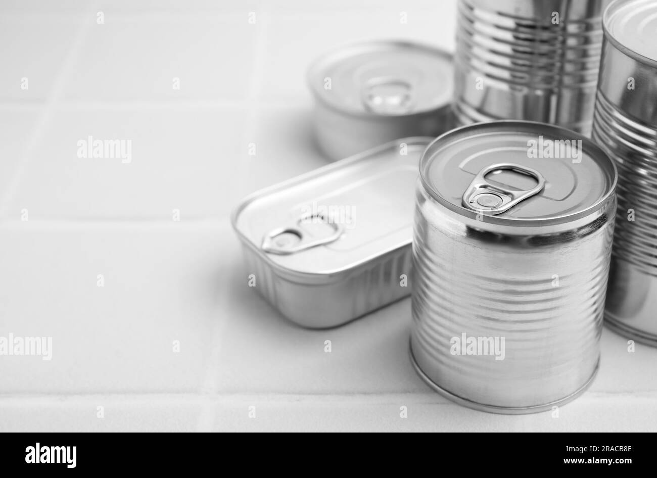 Tin cans Black and White Stock Photos & Images - Alamy
