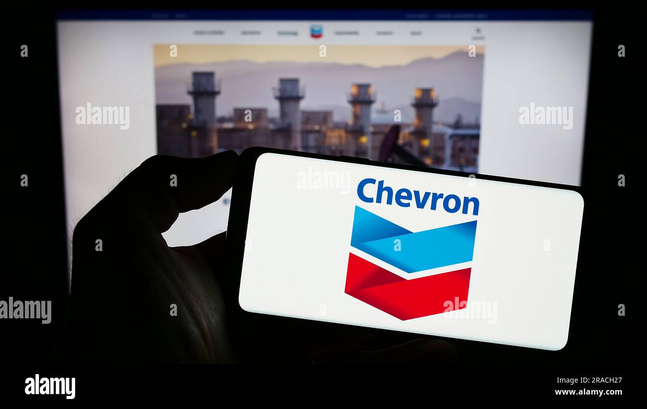 Chevron corporation logo hi-res stock photography and images - Alamy