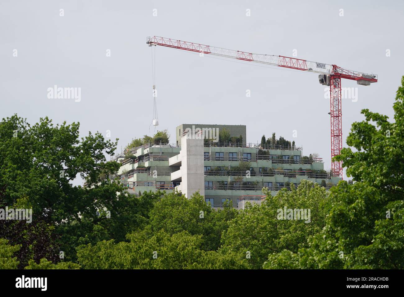 Bunker crane hi-res stock photography and images - Alamy