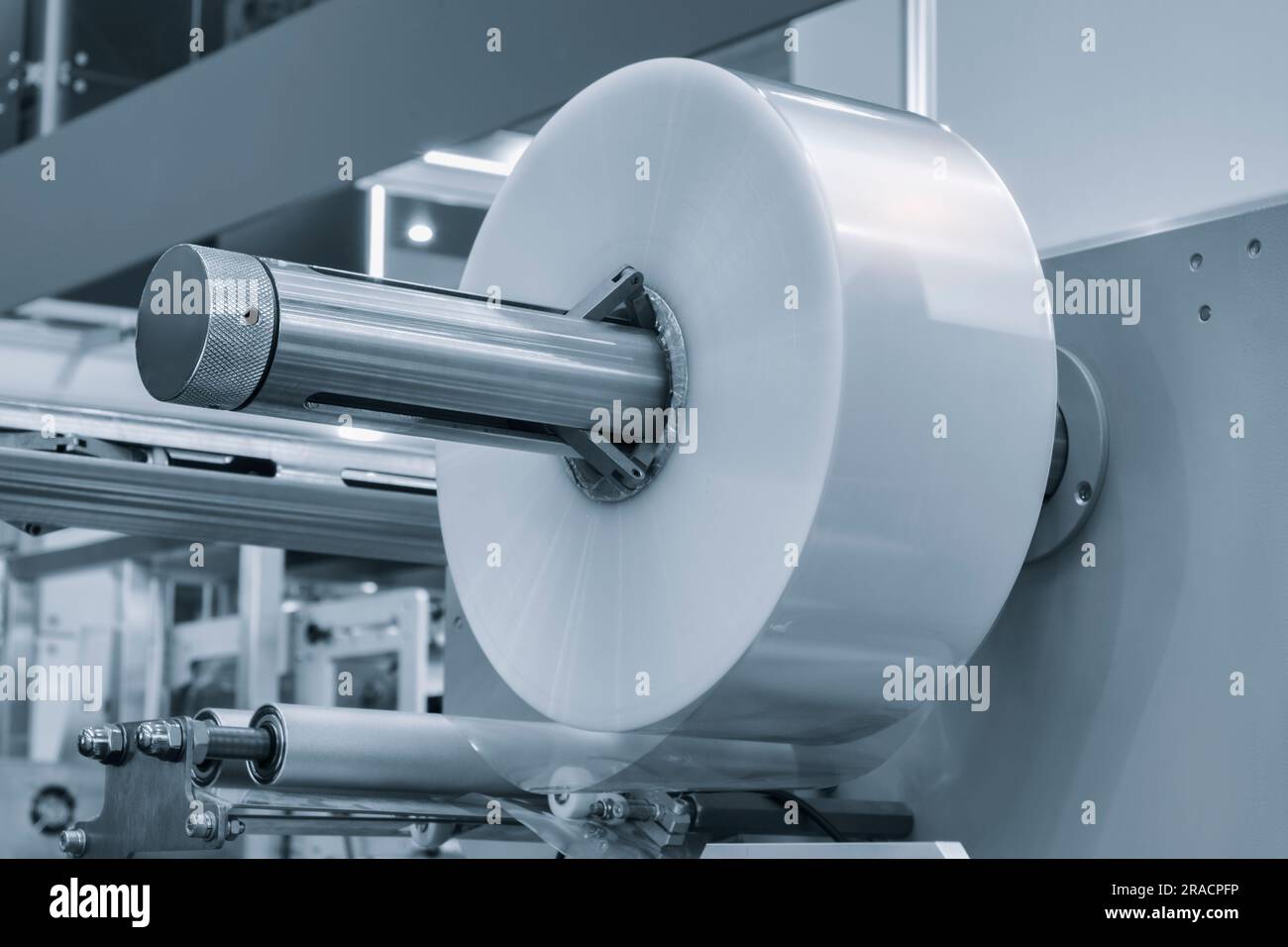 Automatic industrial machine for plastic packaging with light effect of ...