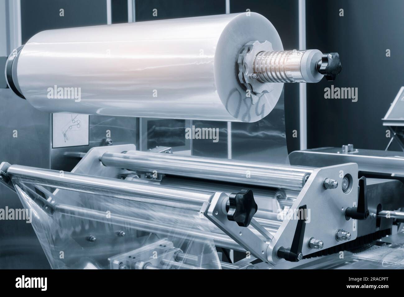 Automatic industrial machine for plastic packaging with light effect of ...