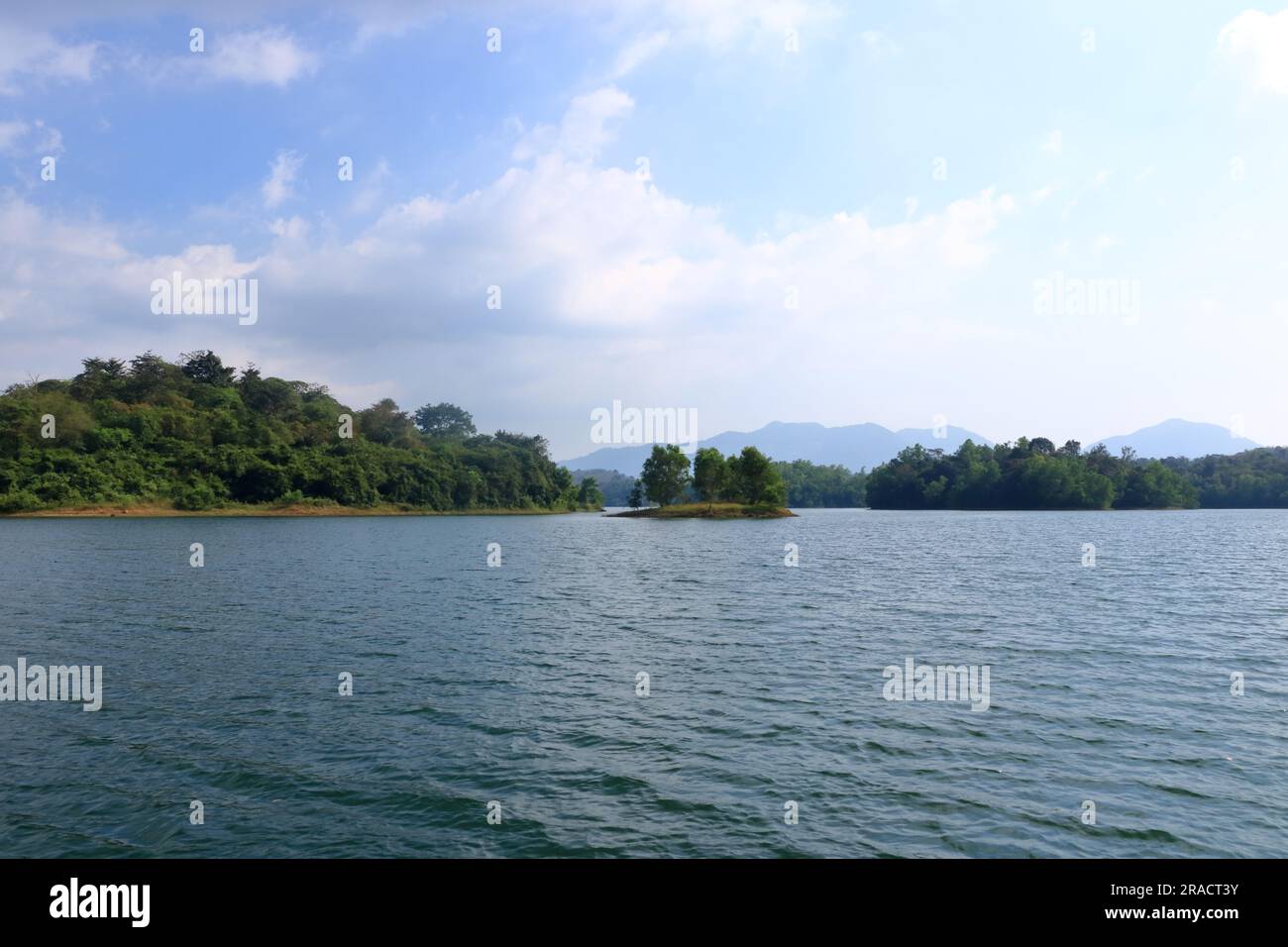 the lake in front of the at peruvannamuzhi (peruvannamoozhi) dam ...