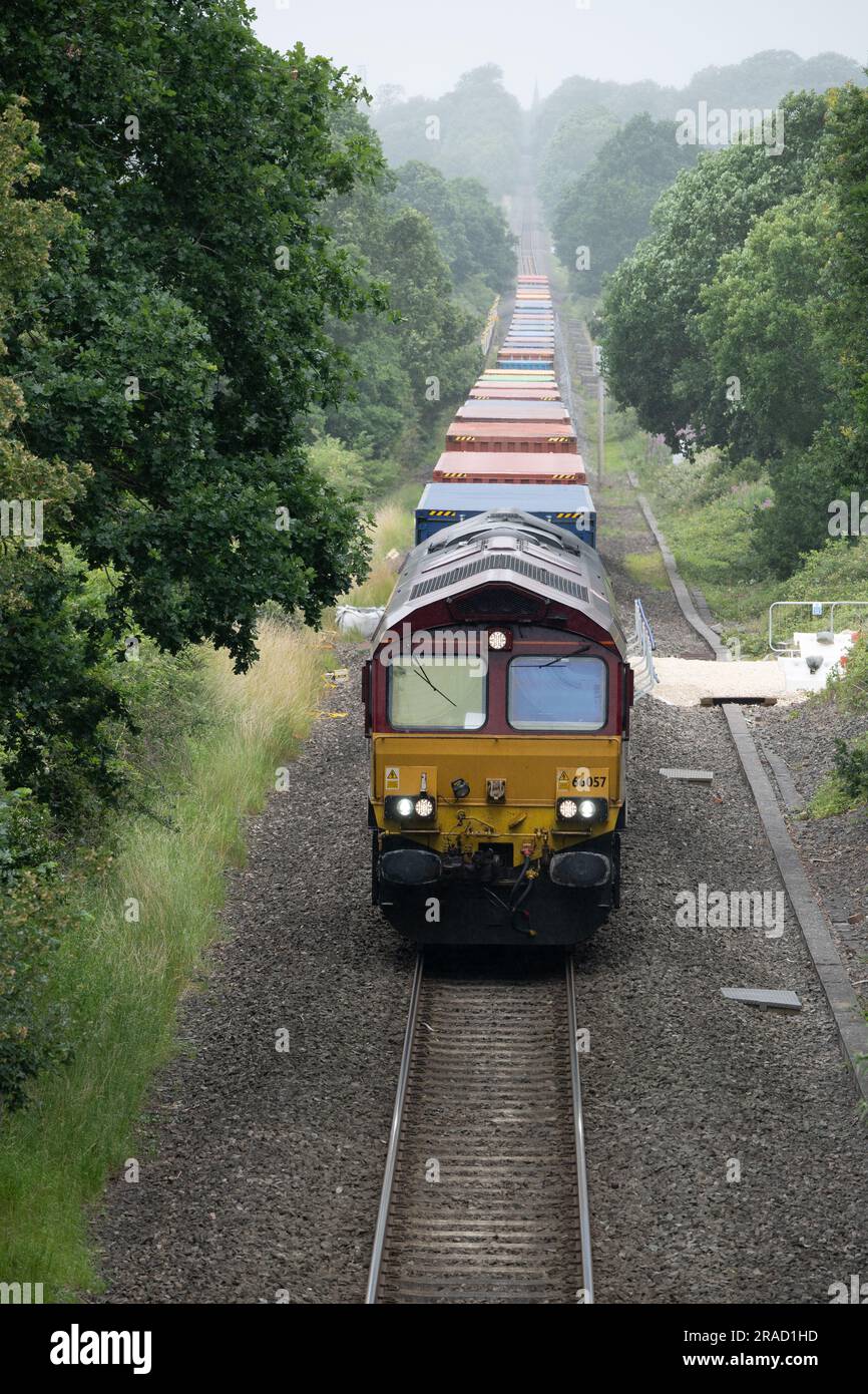 Class 66 locomotive on freightliner train hi-res stock photography and ...