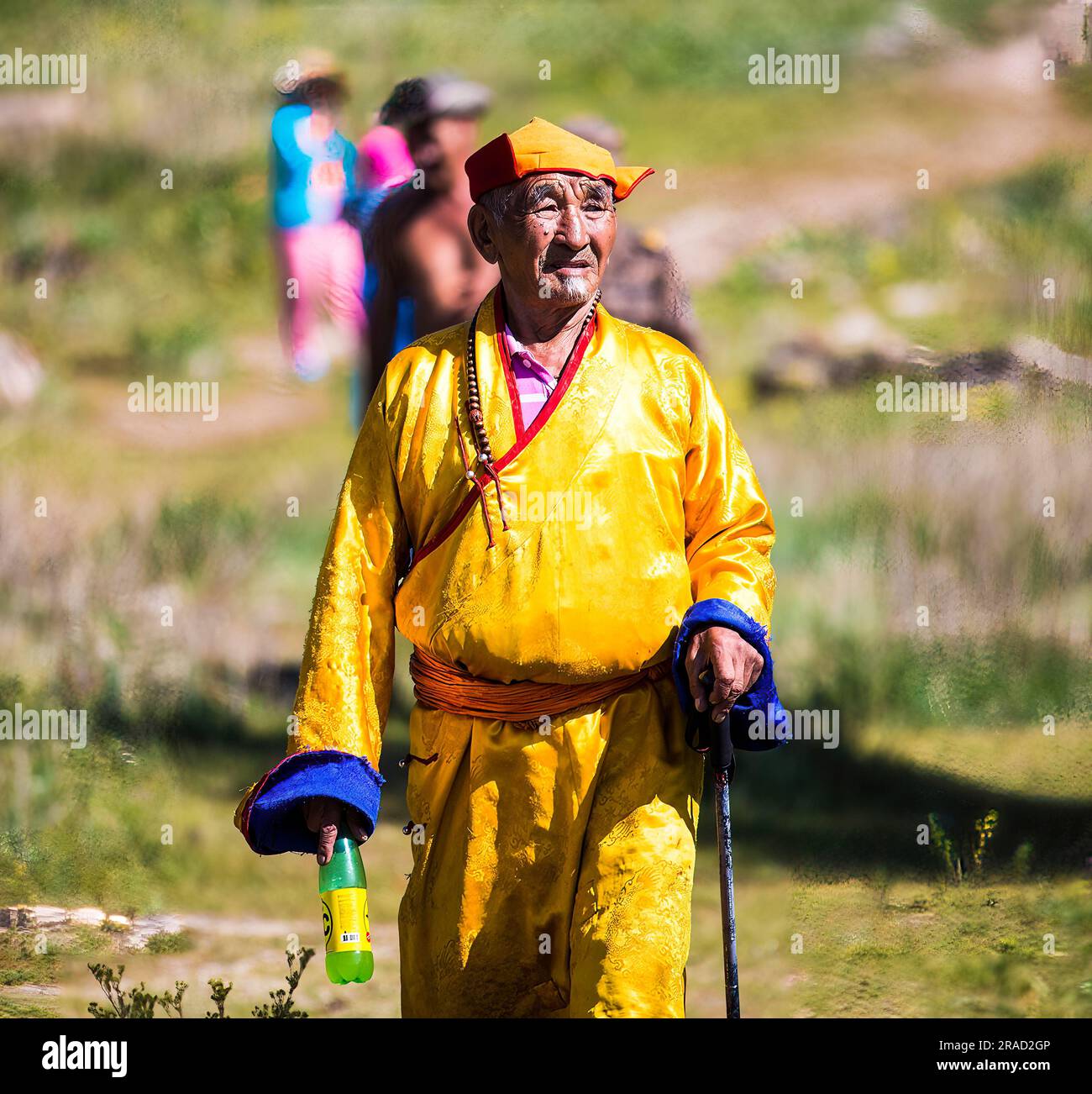 Lama priest hi-res stock photography and images - Alamy