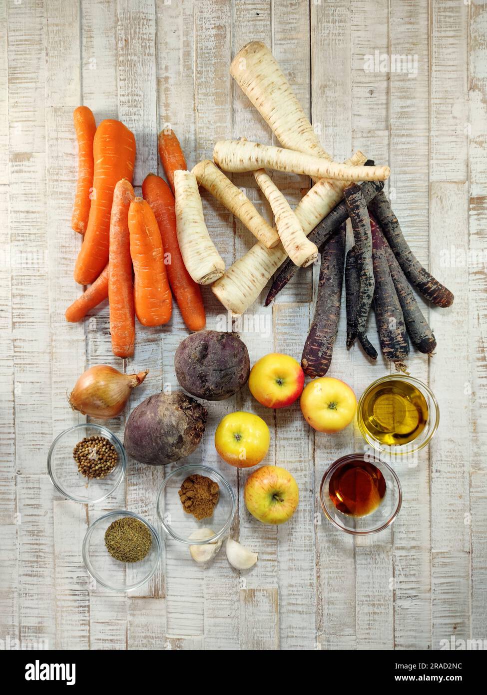 Vegetables and spices plan view hi-res stock photography and images - Alamy