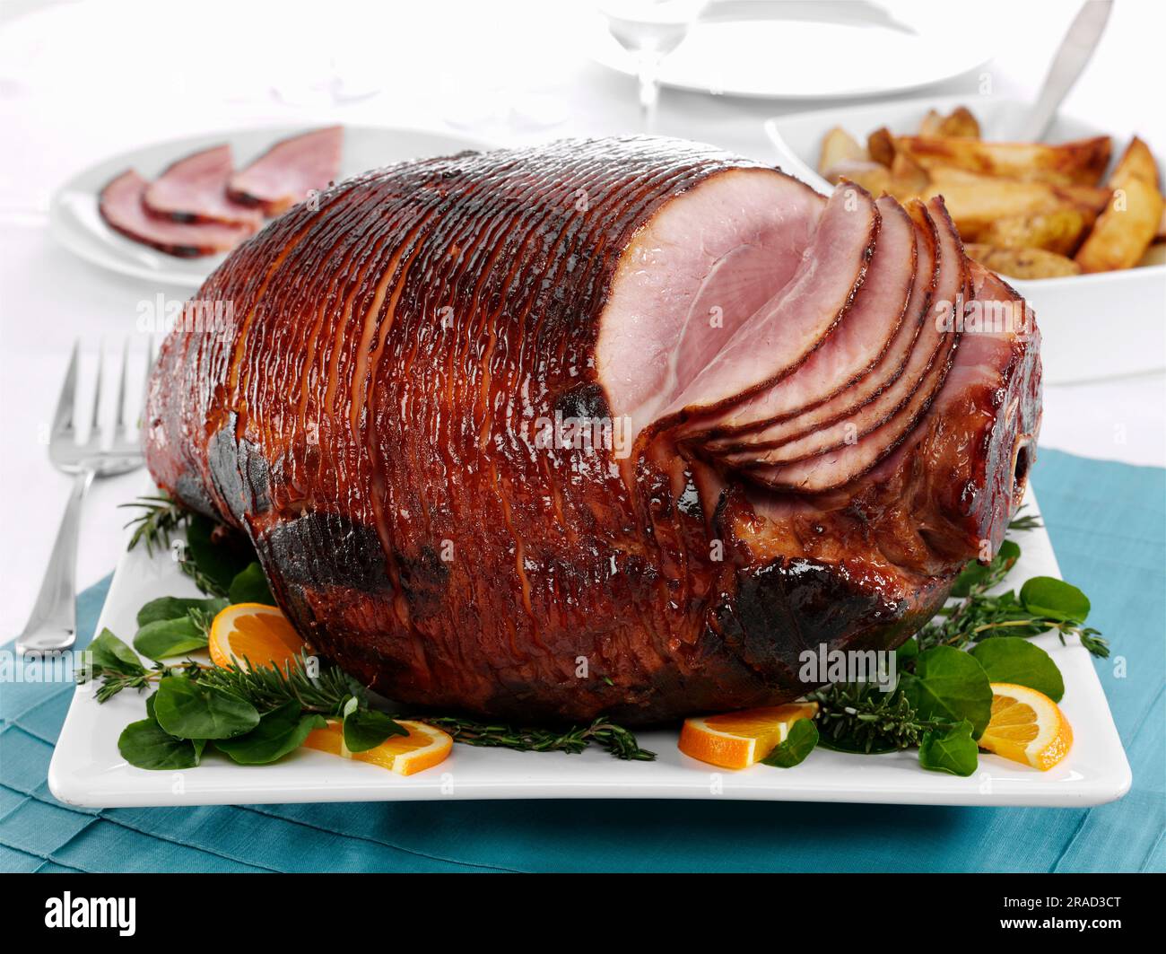 Spiral sliced pork ham hi-res stock photography and images - Alamy
