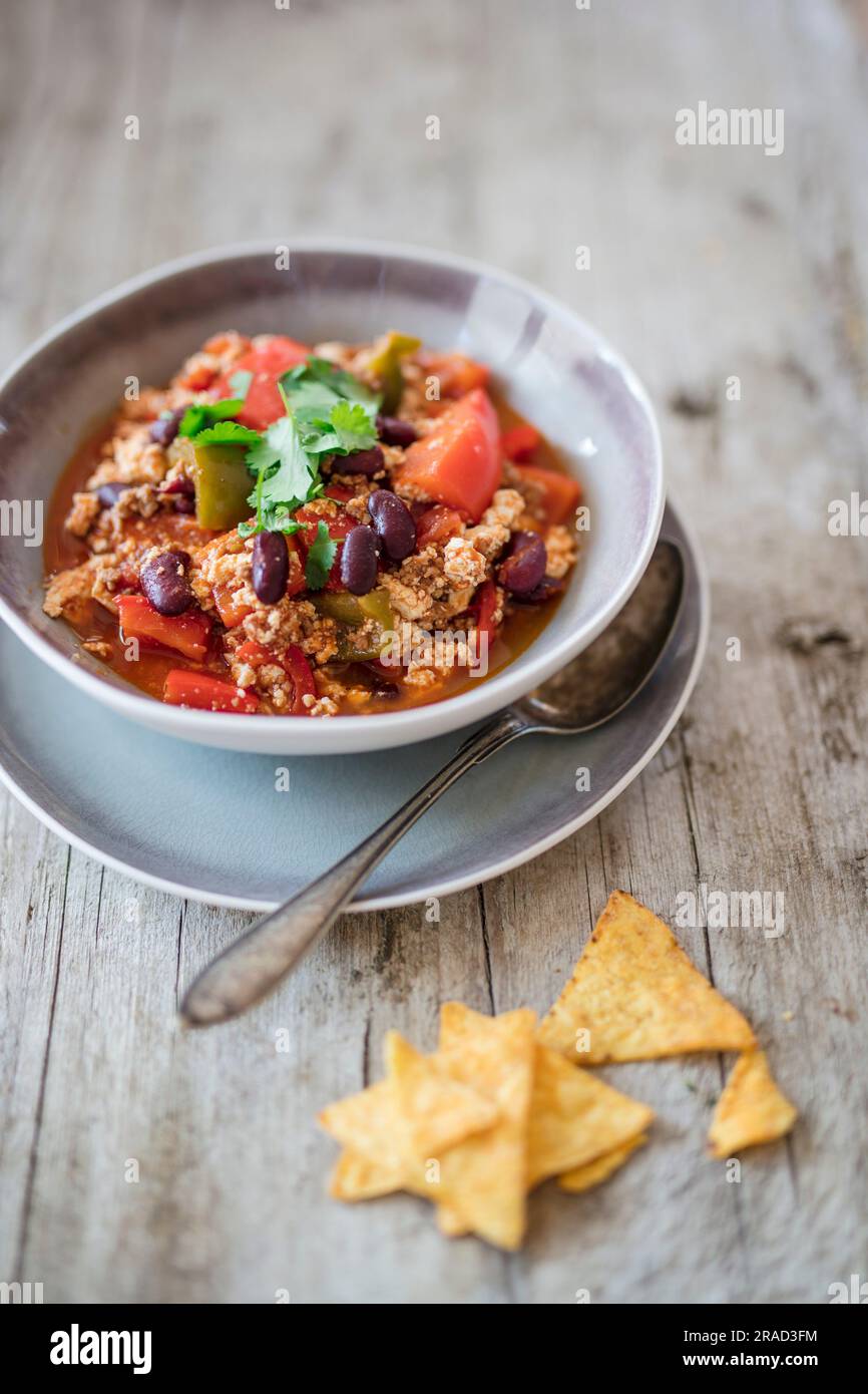 Chilli con carne with tofu (vegan Stock Photo - Alamy