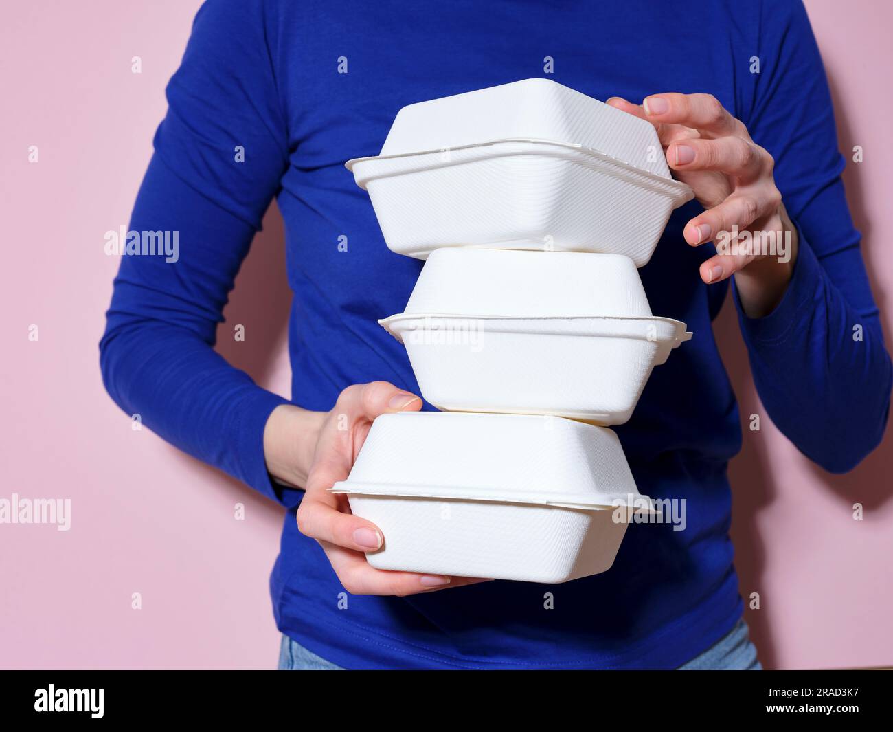 Take home packaging hi-res stock photography and images - Alamy