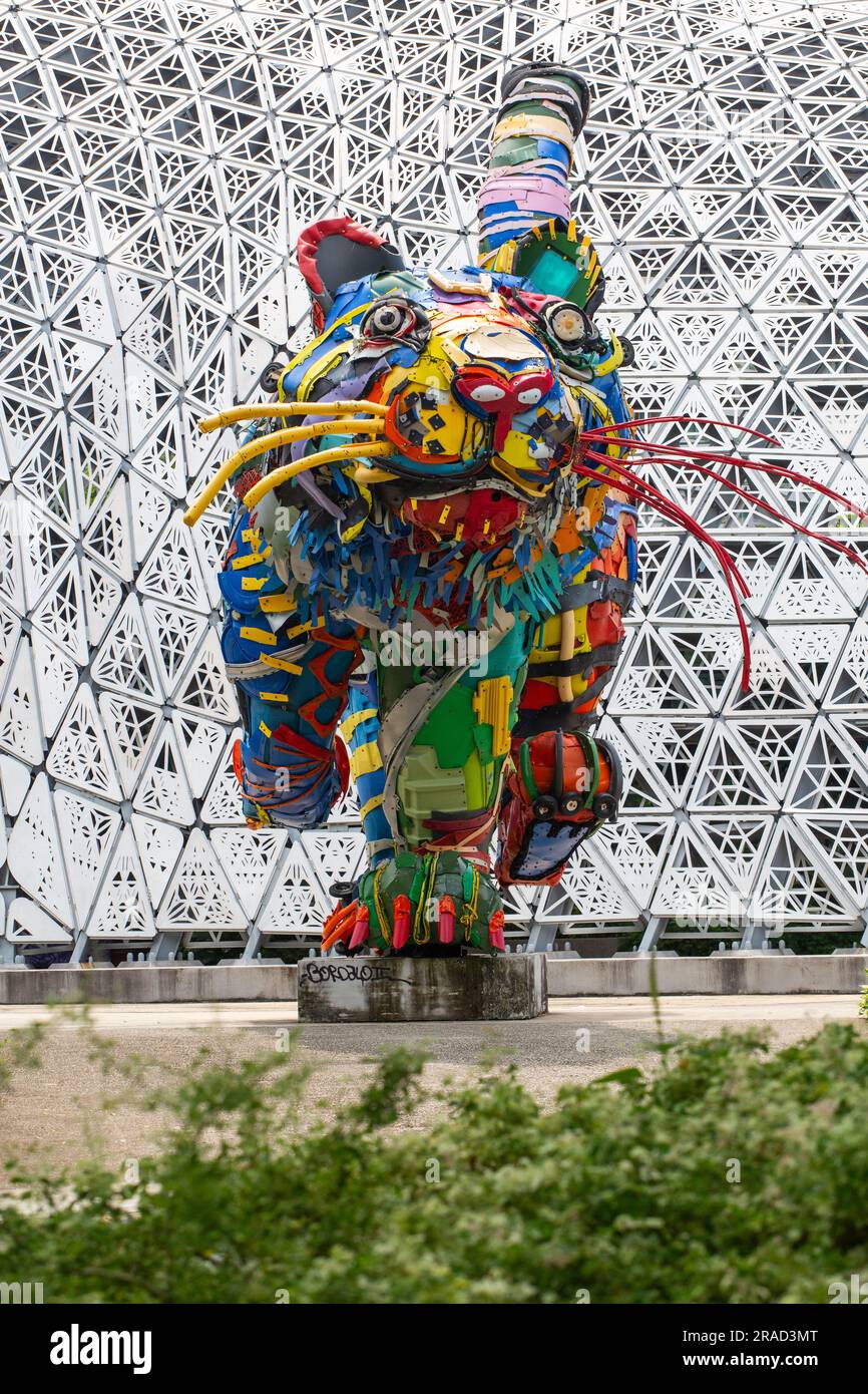 Recycled art installation hi-res stock photography and images - Alamy