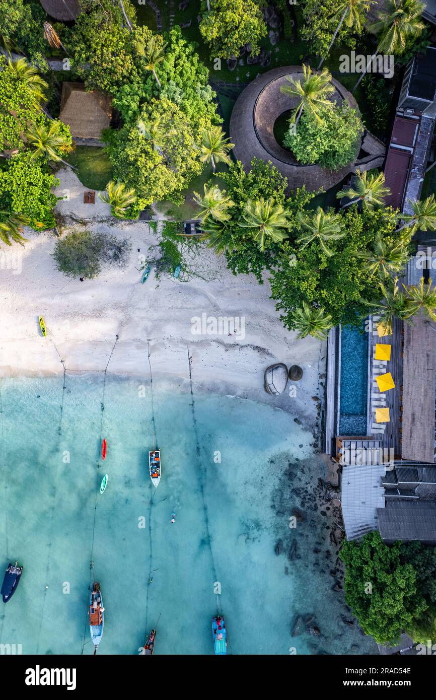 Aerial view of Haad Tien Beach and resort in Shark Bay, koh Tao ...