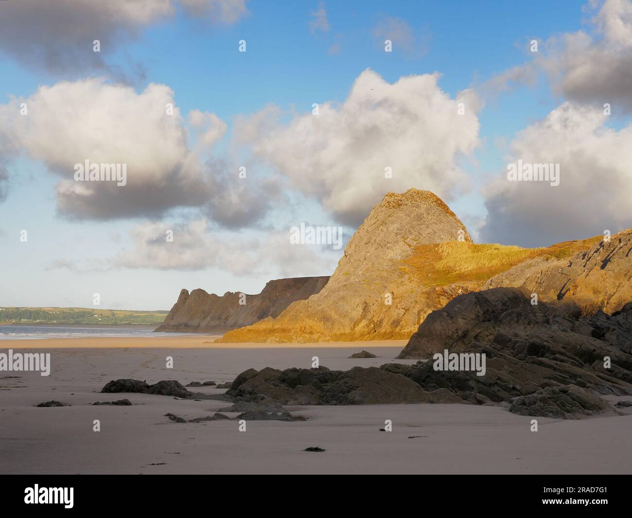 Three Cliffs Bay, Gower Peninsula, Wales Stock Photo - Alamy