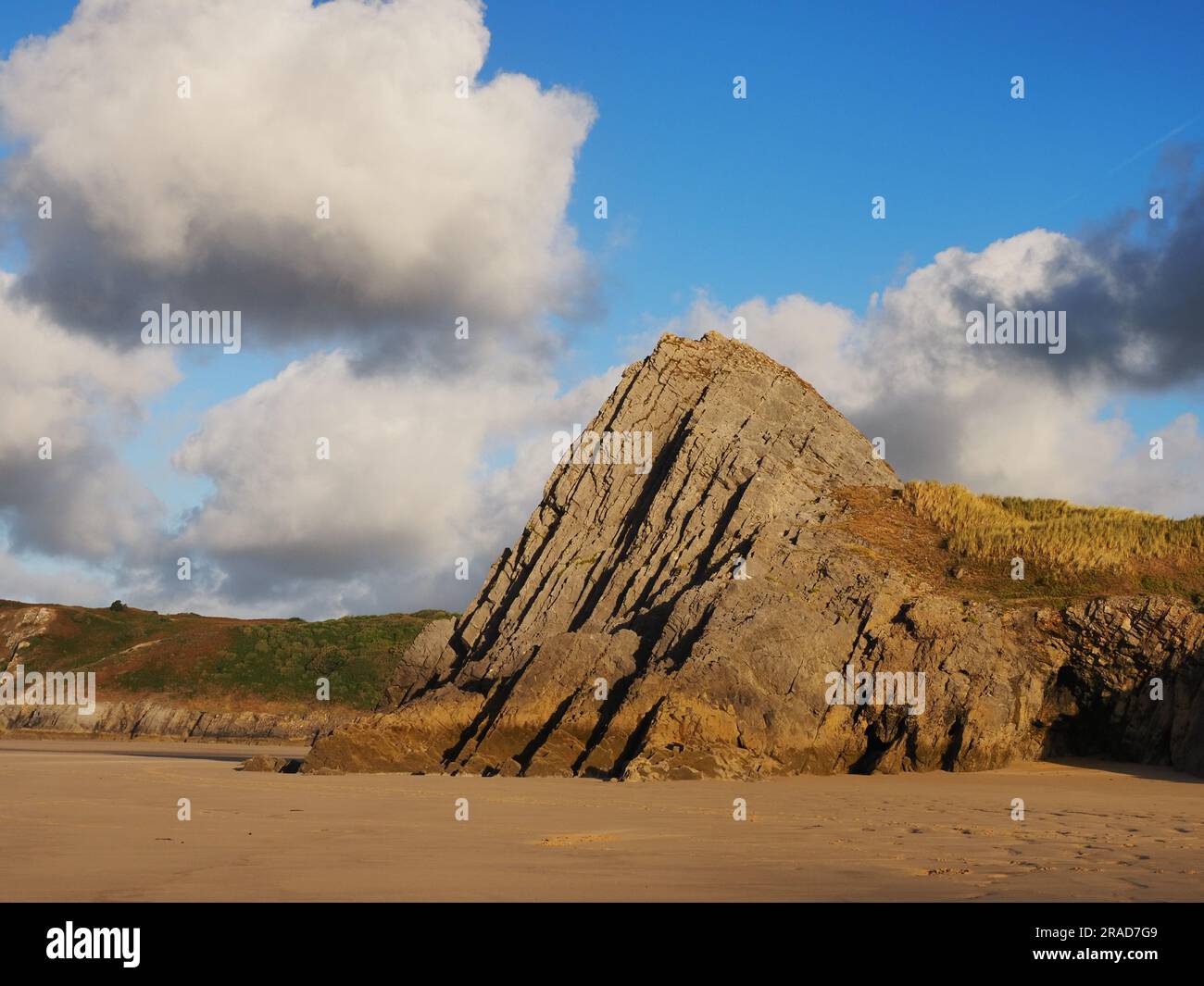 Three Cliffs Bay, Gower Peninsula, Wales Stock Photo - Alamy